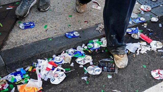 These amazing high school cross-country runners clean up overflowing ...